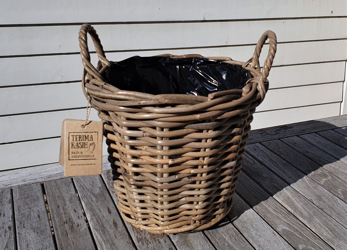 Rattan Pflanzkorb von Terima Kasih Ø 25, H 22 cm im Stadtpflanze-Shop ...